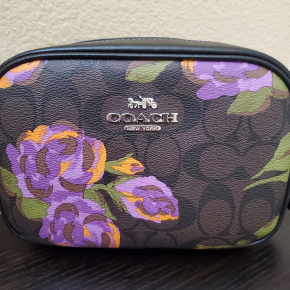 Coach | Bags | Coach Mini Jamie Camera Crossbody In Signature Canvas ...
